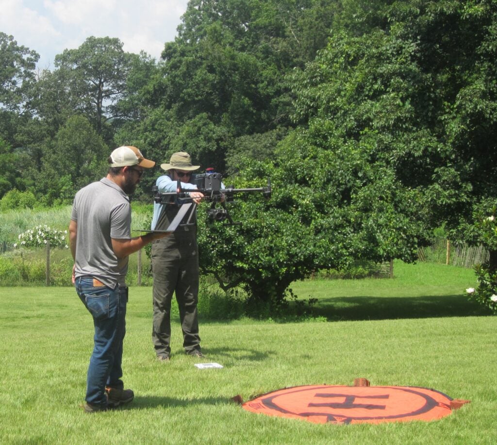 Atmos Jones Lab | The Earth Commons | Georgetown University